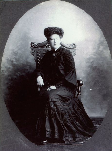 Evelyn Marsden & William James - Ruthven Mansions